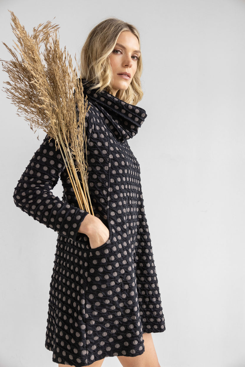 Komil – Komil Clothing