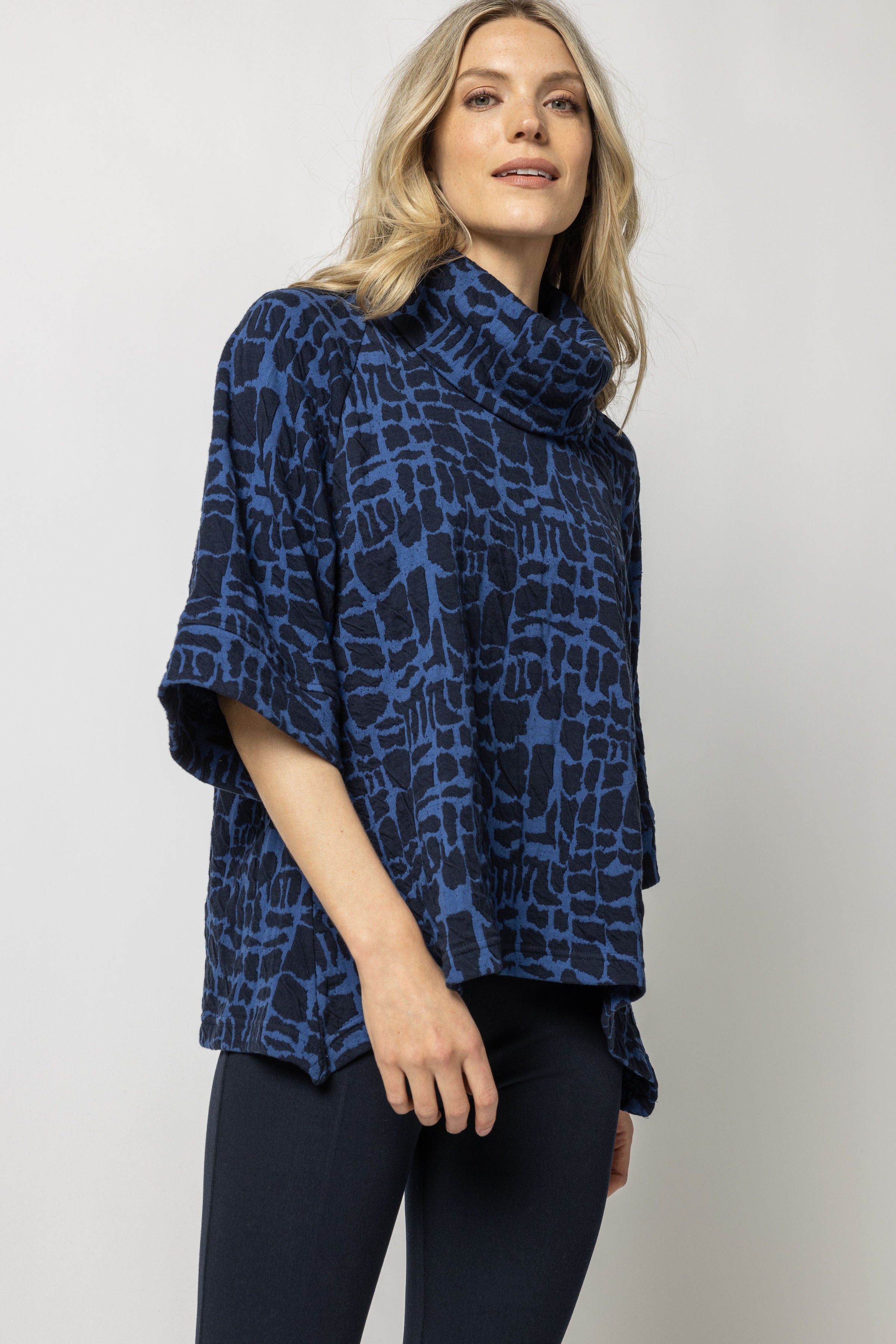 Metro Weave Cowl Top – Komil Clothing