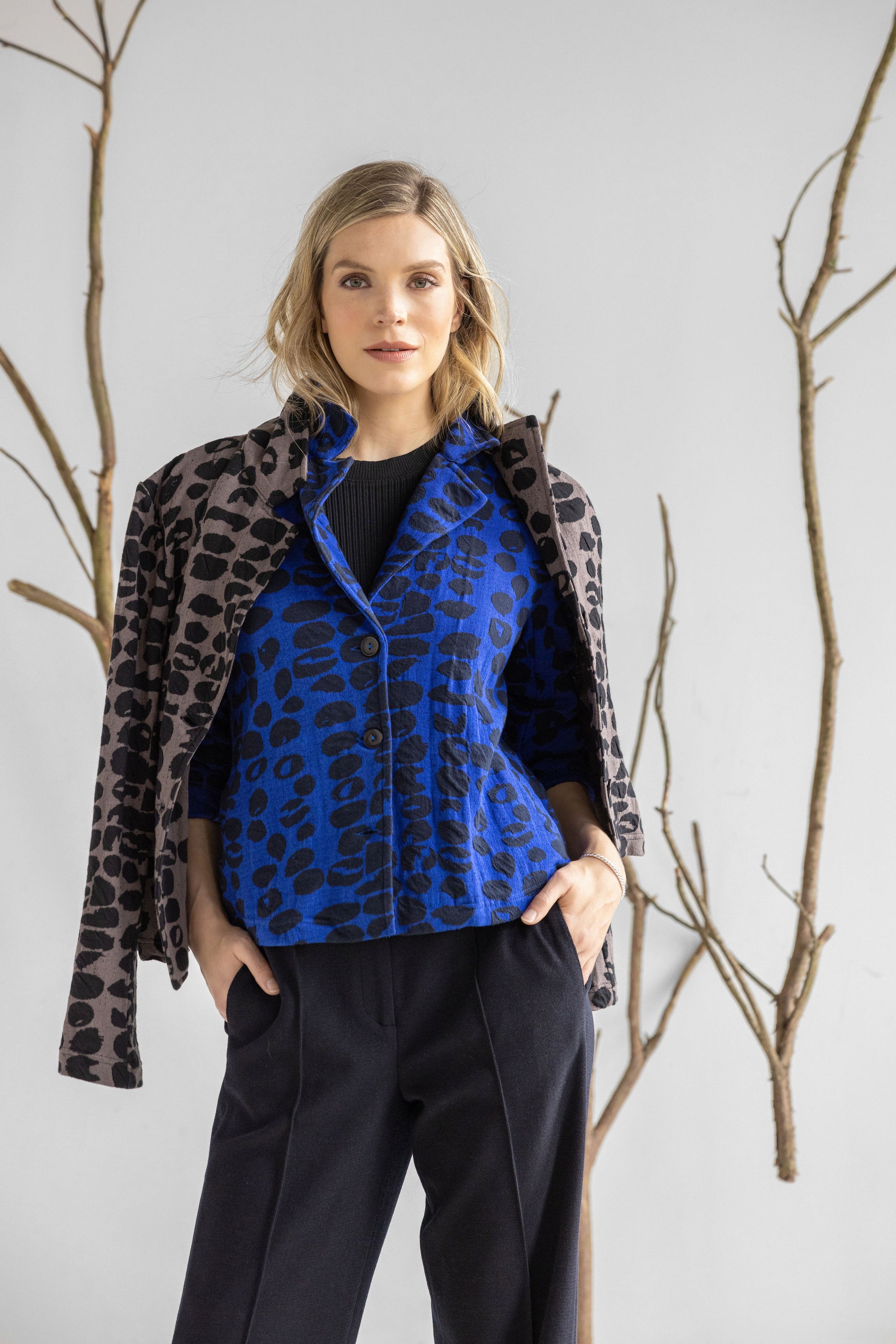 Komil – Komil Clothing